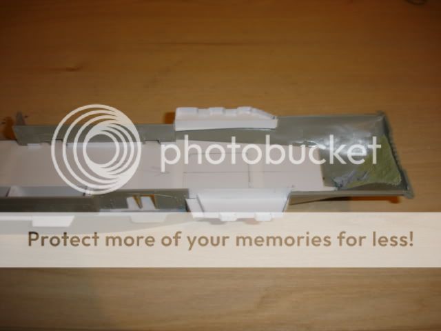 The Ship Model Forum • View topic - Revell 1/540 Essex class SCB125A